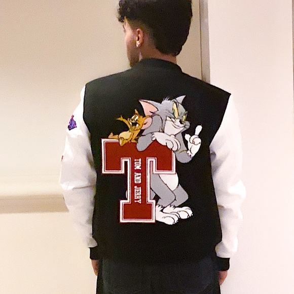 Warner Bros. | Jackets & Coats | Mens Black White Tom Jerry Jacket ...